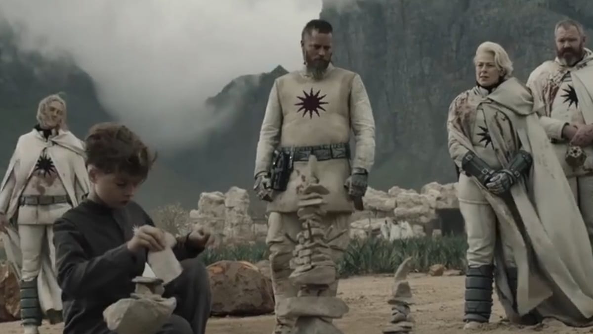 Raised by Wolves (TV) – The Collected Somewhat